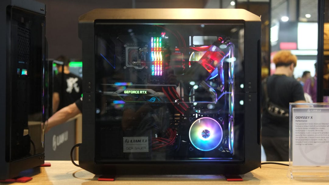 Lian Li Showcases Odyssey X Morphing Case