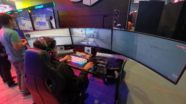 The Ultimate Beginners’ Guide to eSports